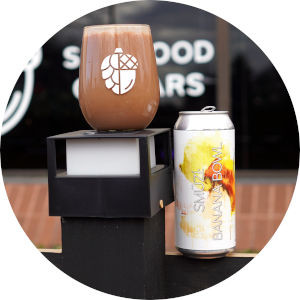 Smuzi: Banana Bowl - Smoothie Sour with Bananas, Peanuts, Maple Syrup ...